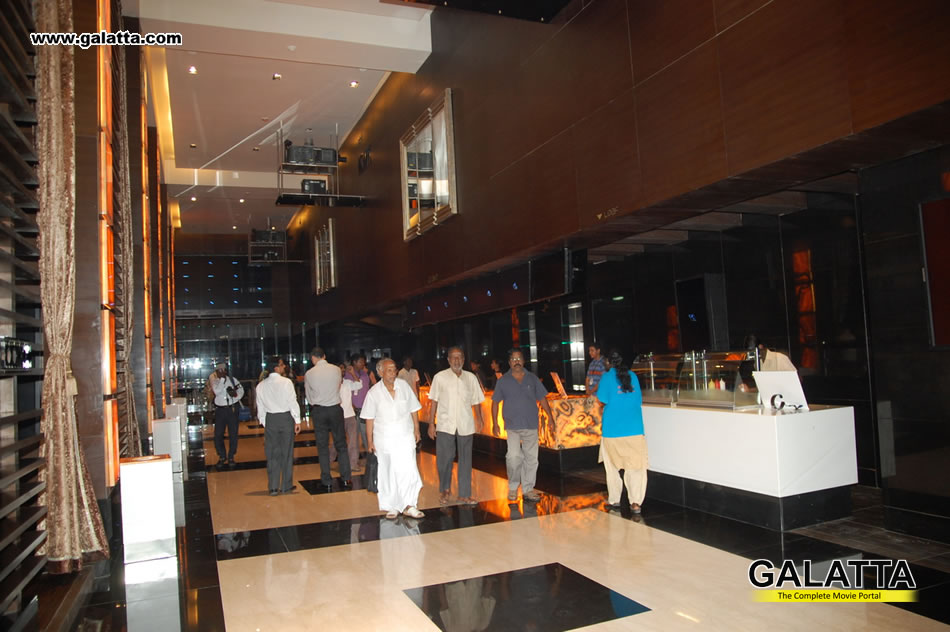 test: Escape Cinemas @ Express Avenue Multiplex Stills, Sathyam Cinemas