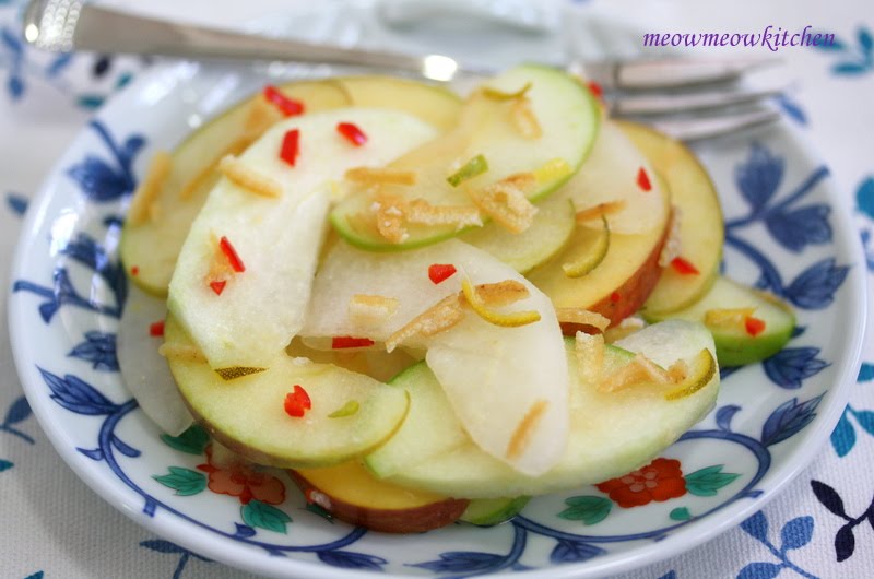 Meow Meow Kitchen: Marinated Fruits Dessert