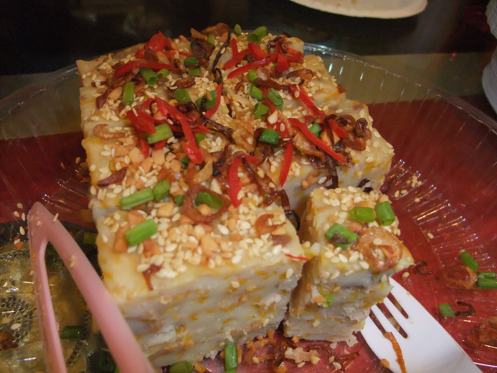 Veronica's Kitchen: Aromatic Pumpkin kuih 咸香金瓜糕