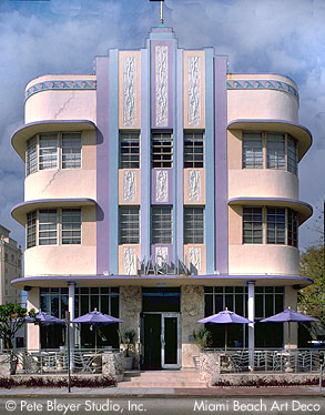 Brittany Stiles: Art Deco Miami