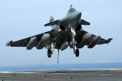 Dassault’s Rafale Back in Indian Fighter Race ~ INDIAN DEFENSE NEWS