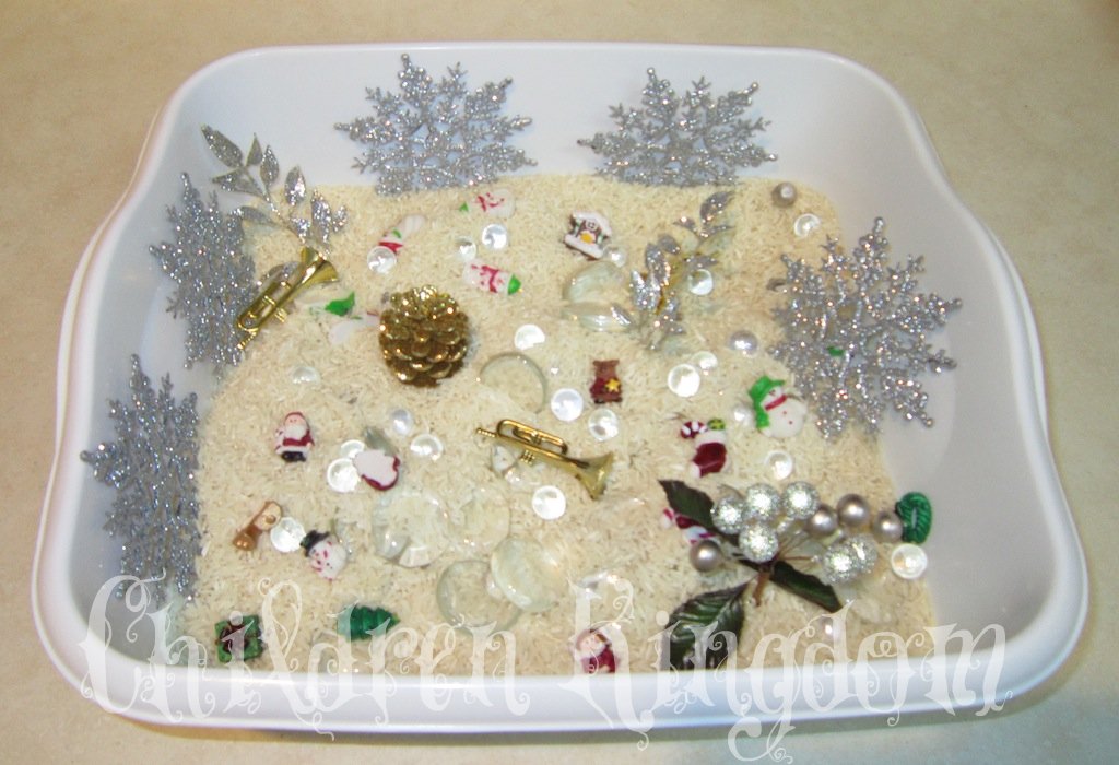 Children Kingdom: Winter Sensory Box
