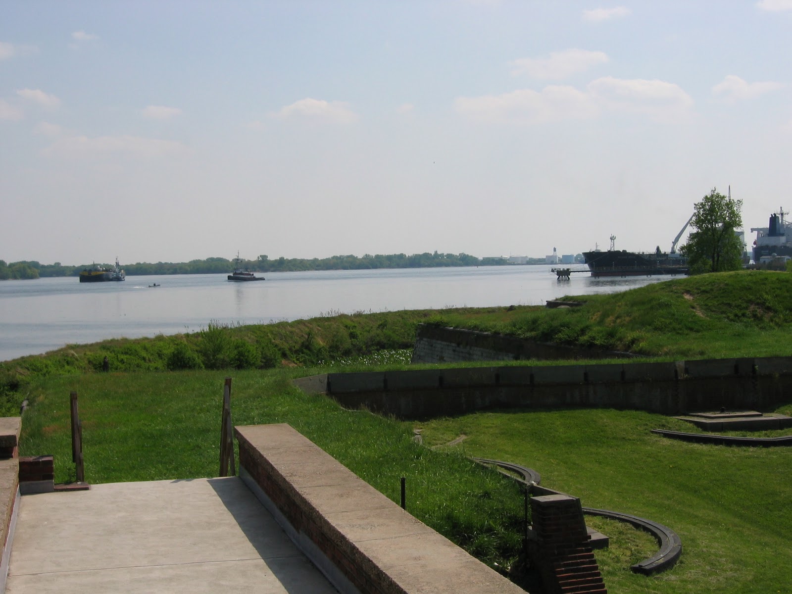 Mid-Atlantic Hauntings and Ghosts: Ghosts of Fort Mifflin