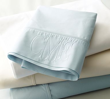 Sweets & Treats: Monogram Monday: Newlywed Linens!