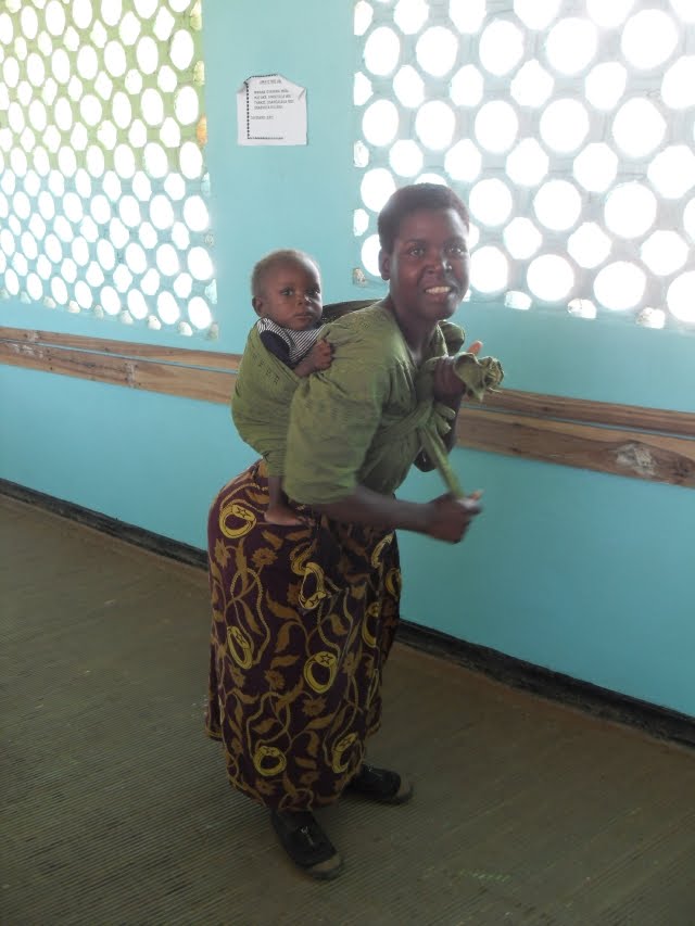 Malawi Ulendo: Uses of a Chitenje/ Calico cloth