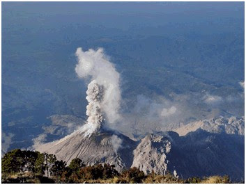 EDG Noticias: Flujo piroclástico se observa en Volcán Santiaguito.