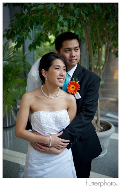 flutterphoto blog: Cathy and Qui - A Wedding Come True in Orange and Blue