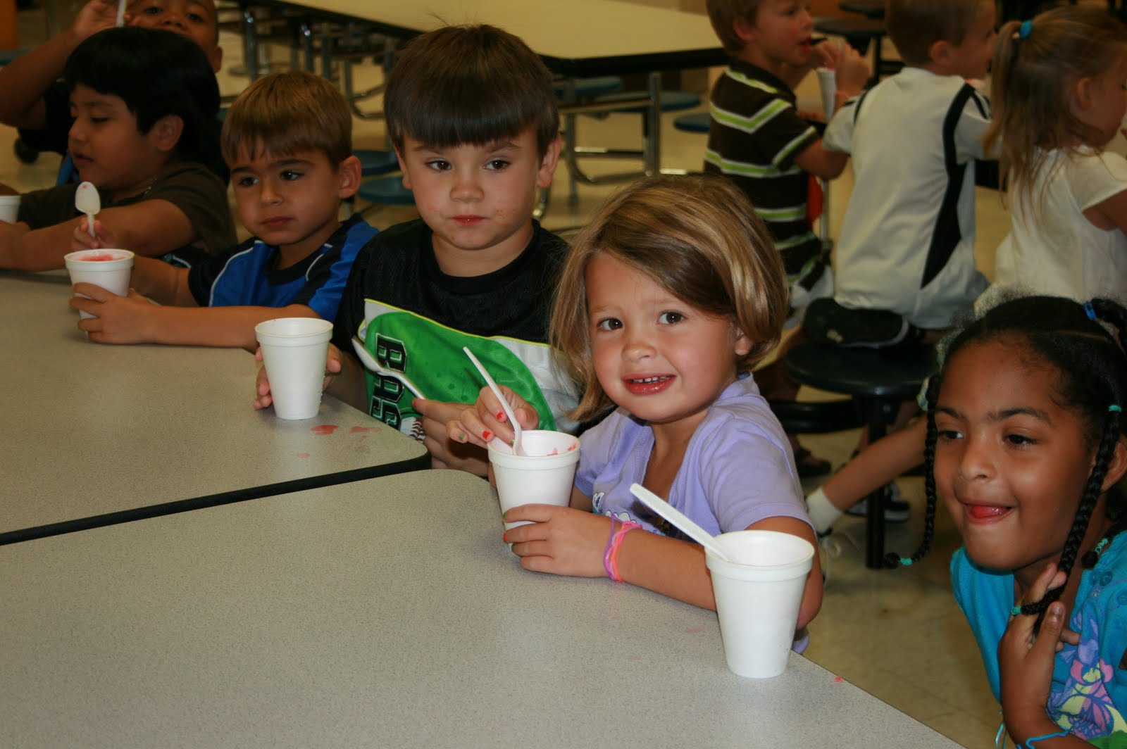 Kindergarten Blog: Enjoying School!!