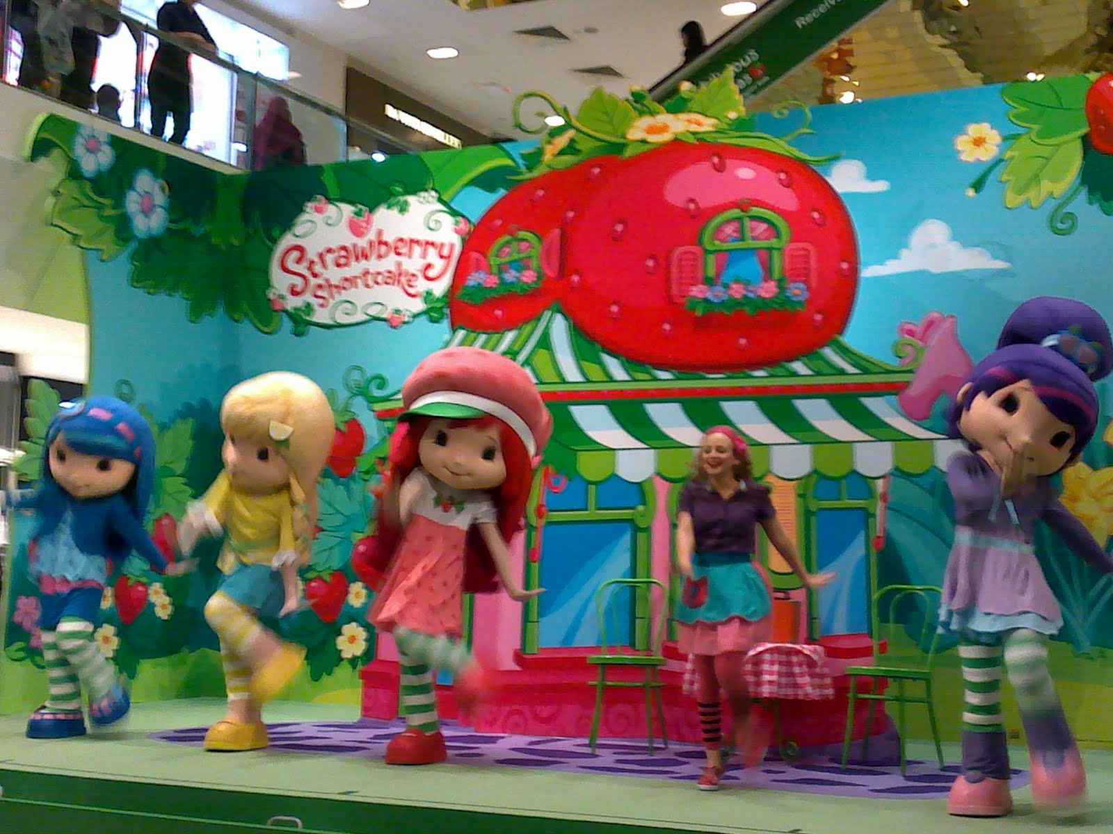 loobee: The Strawberry Shortcake Show @Centrepoint