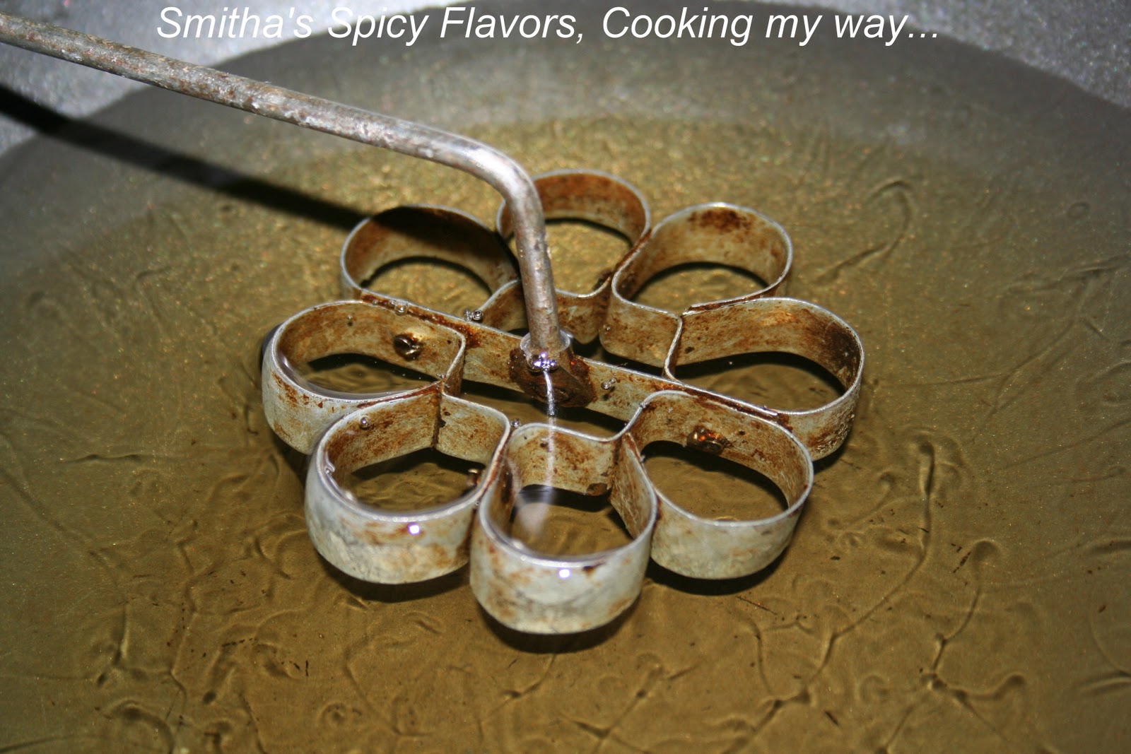 Rosa puvvulu / Gulabi puvvulu / Fried Flower Cookies or Rosettes ...