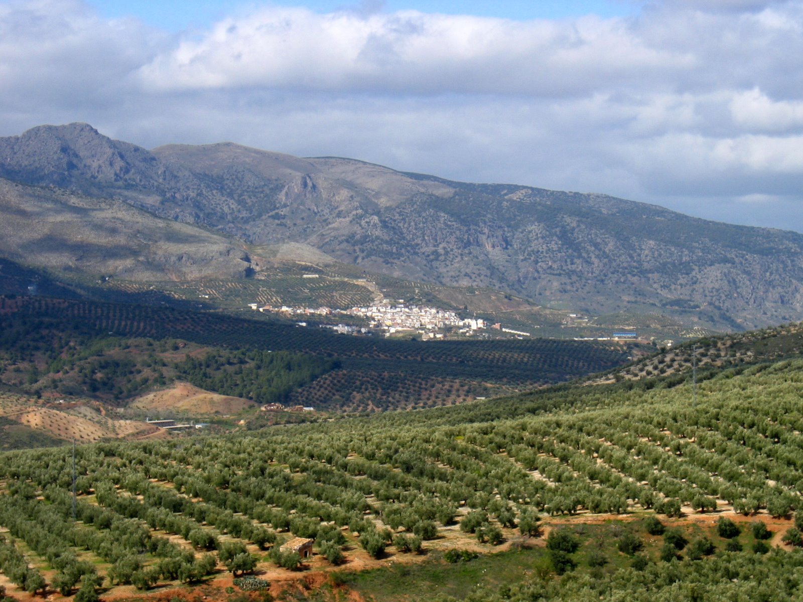 SIERRA MÁGINA: Belmez de la Moraleda SIERRA MÁGINA: Belmez de la Moraleda