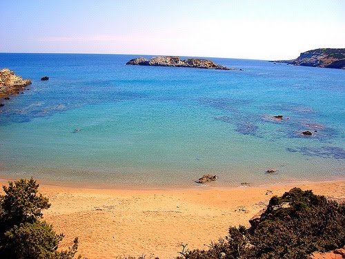 GREEK COLOR: Ah...the beautiful Greek Seaside