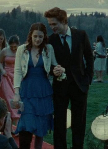 ROBSTENsessed -BilingualBlog: BELLAWARD CAPS 'TWILIGHT' - PROM SCENE