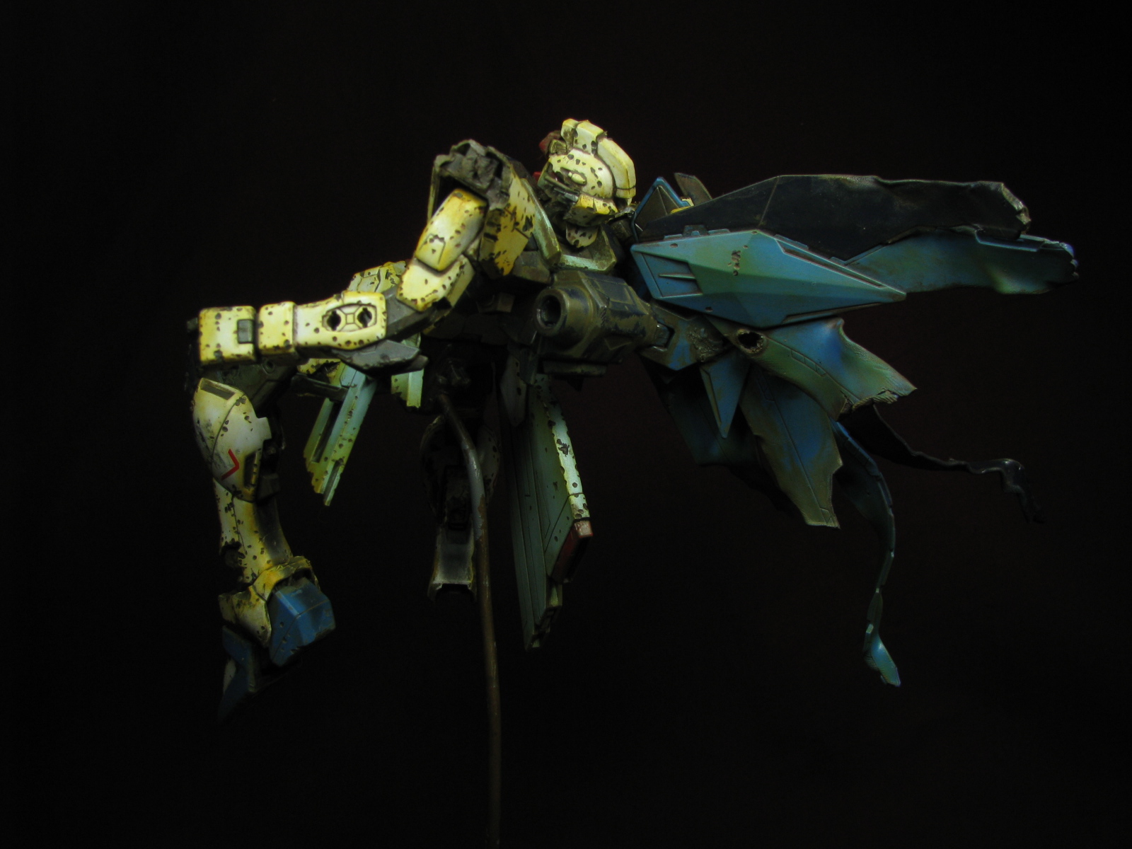 MG Freedom - battle damaged |Don Suratos aka DC23