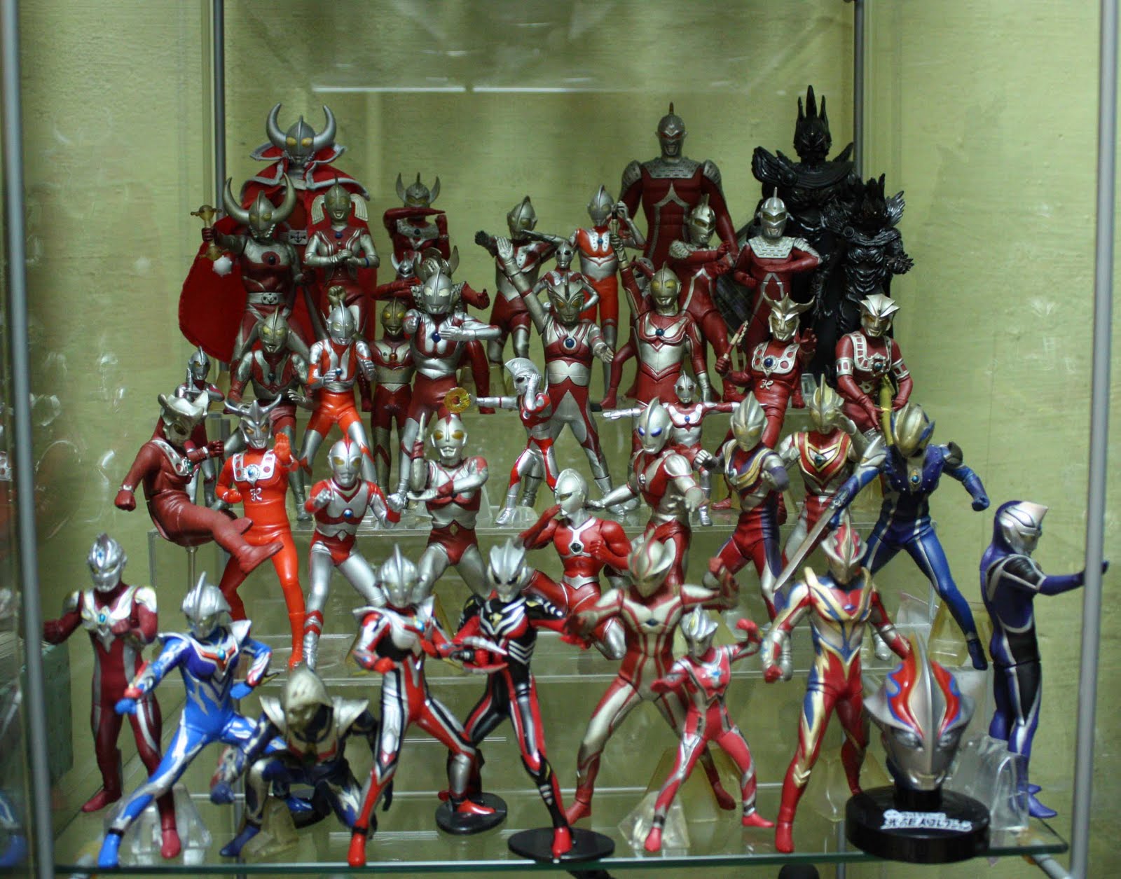 PLASTICGA: My Ultraman Collection