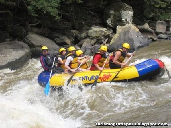 turismo peru: Canotaje en el rio mayo(Tarpoto)