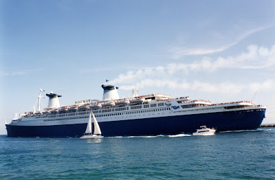 SHIPS & THE SEA - BLOGUE dos NAVIOS e do MAR: SS NORWAY in Miami