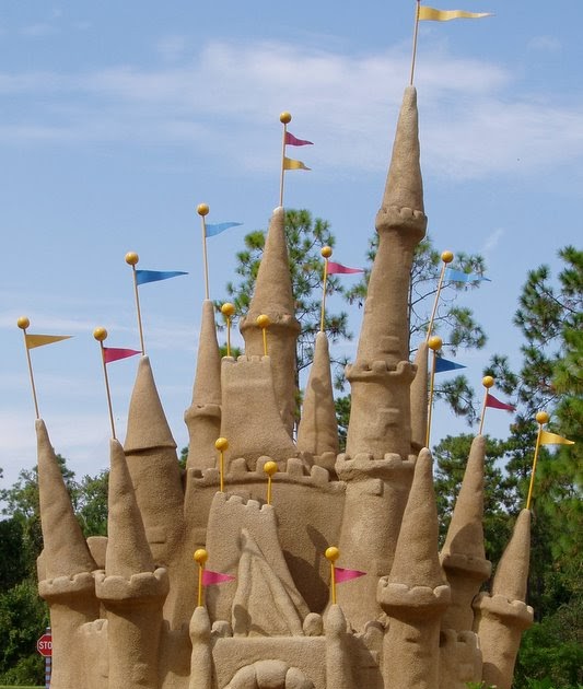 Growing Up Disney: Disney Mini-Golf at Winter Summerland