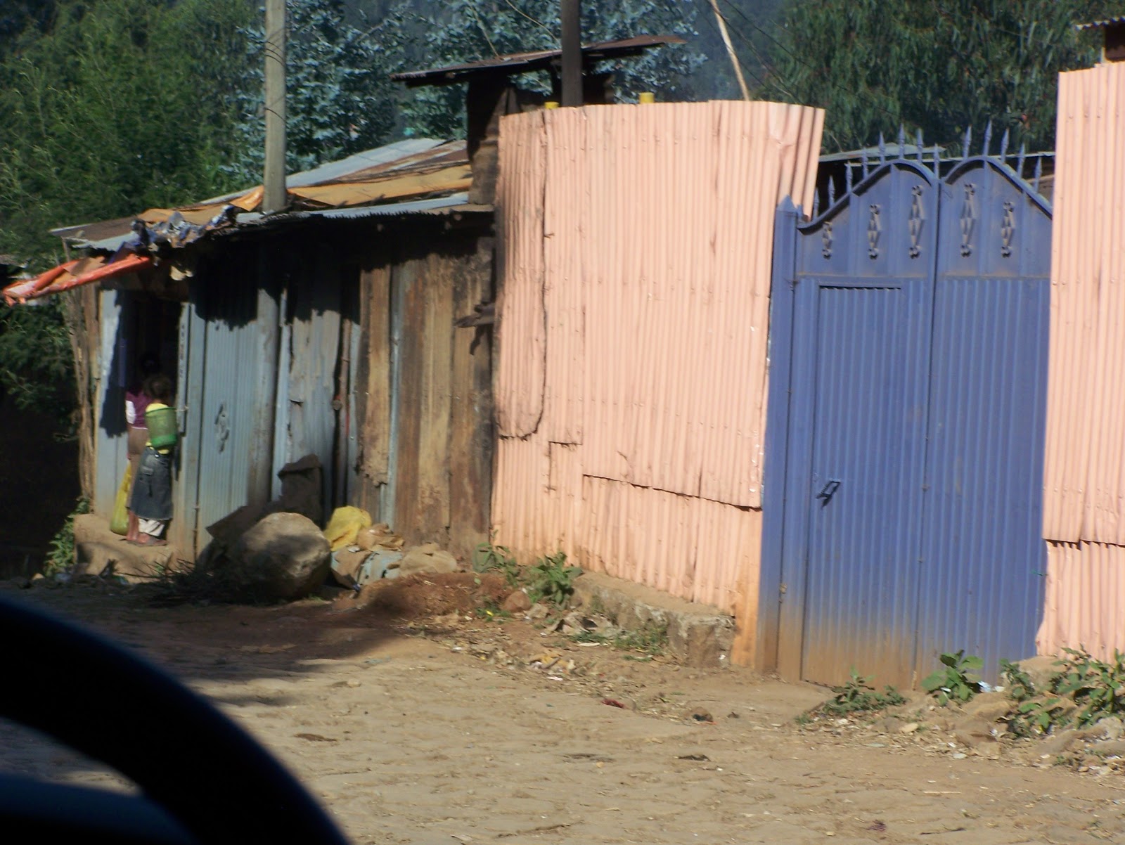 Give me Your eyes...: Kechene Care Point