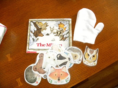 From The Hive: mittens- preschool style