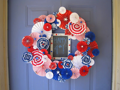 Copy-Cat Crafts: Paper Firework Weath!