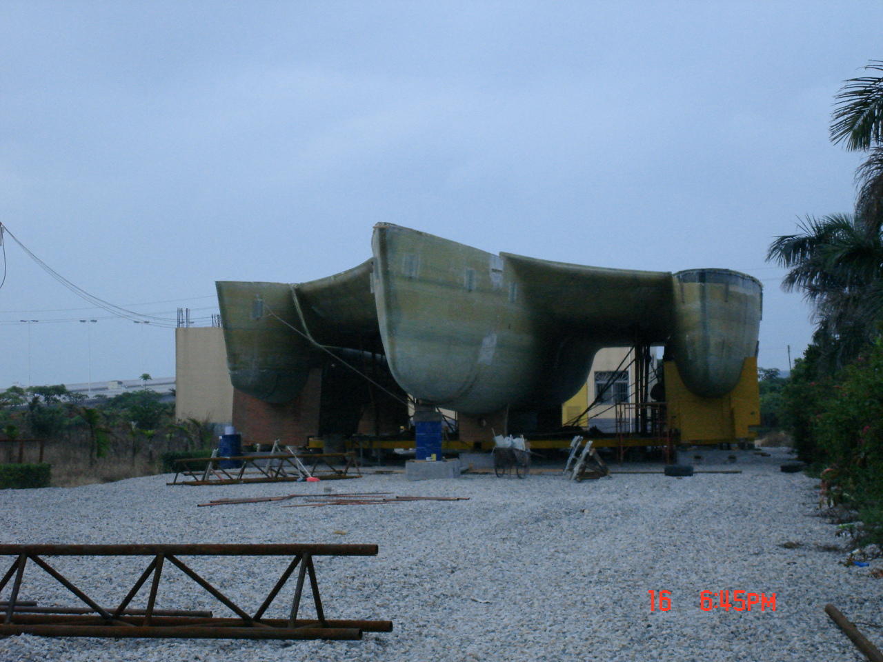 Luxury Catamaran: PROUT INTERNATIONAL : Prout PT - 138 THE WORLD ...