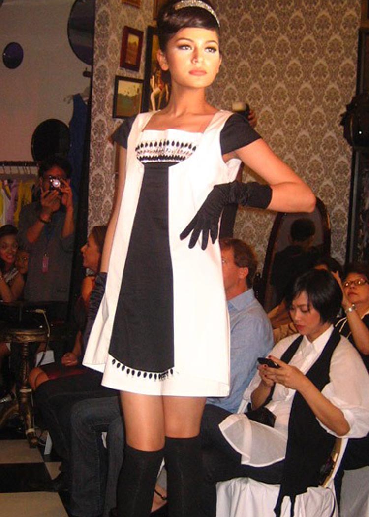 PINAS FASYON: FREEWAY REVIVES RAMON VALERA