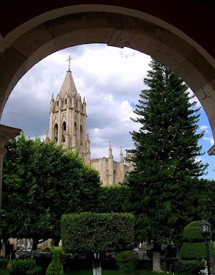 Nymphethamiine: Moroleon, Guanajuato