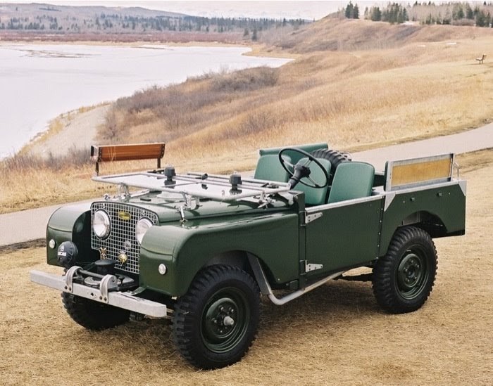 Vintageandsportscar: Land Rover Series One Restoration