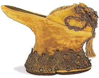 Chopines - Platform Heels Renaissance Style