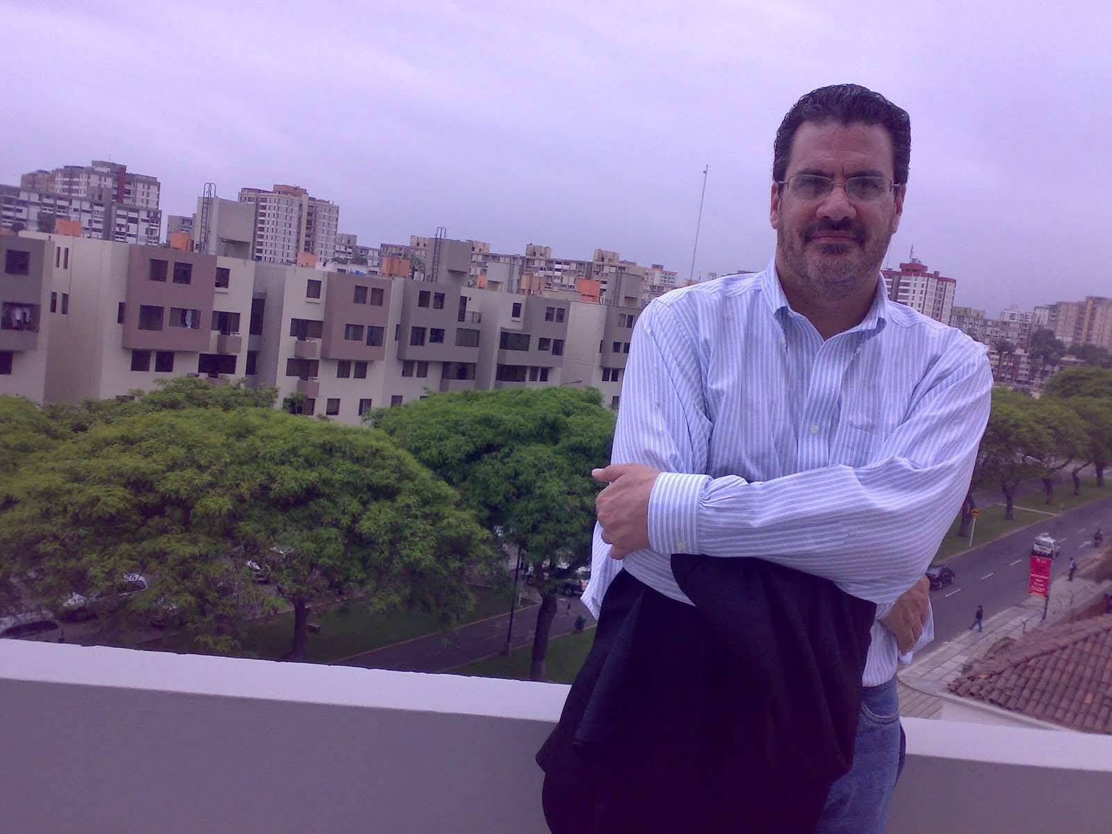 letra capital: Entrevista a MAURICIO VARGAS