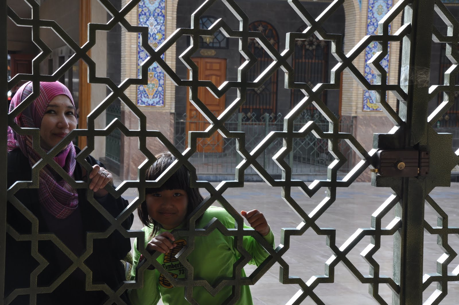 theStoryOfMyLIFE: ZS34:AK27 The Shrine of Sayeda Zainab rha Ibn Ali ra