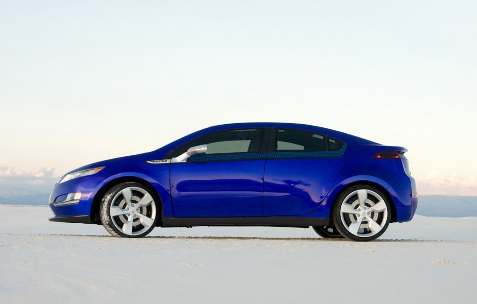 Intense demand for GM's Volt proves free market can drive new auto era ...