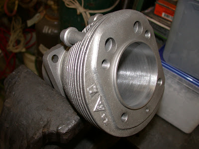 BZ's BMW Isetta 300's: Isetta - Engine Reassembly