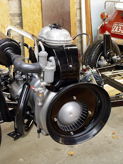 BZ's BMW Isetta 300's: Isetta - Chassis Restored