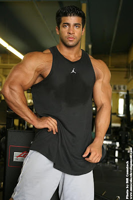 DAVID DUST: Daddy Of The Day - Casey Fathi