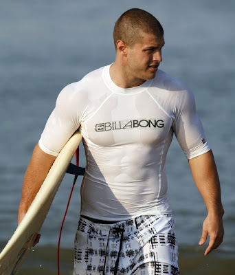 DAVID DUST: Surfer Dudes