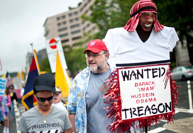 DAVID DUST: Tea Baggers Rally In Washington