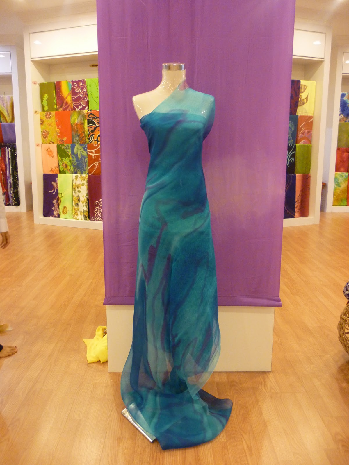 MELAKA BATIK HOUSE by NOOR ARFA: SALES UP TO 70%!!!