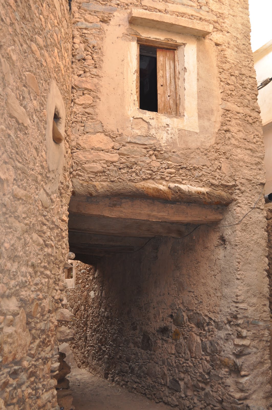 VIAJAR POR MARRUECOS: Amtoudi id Aissa