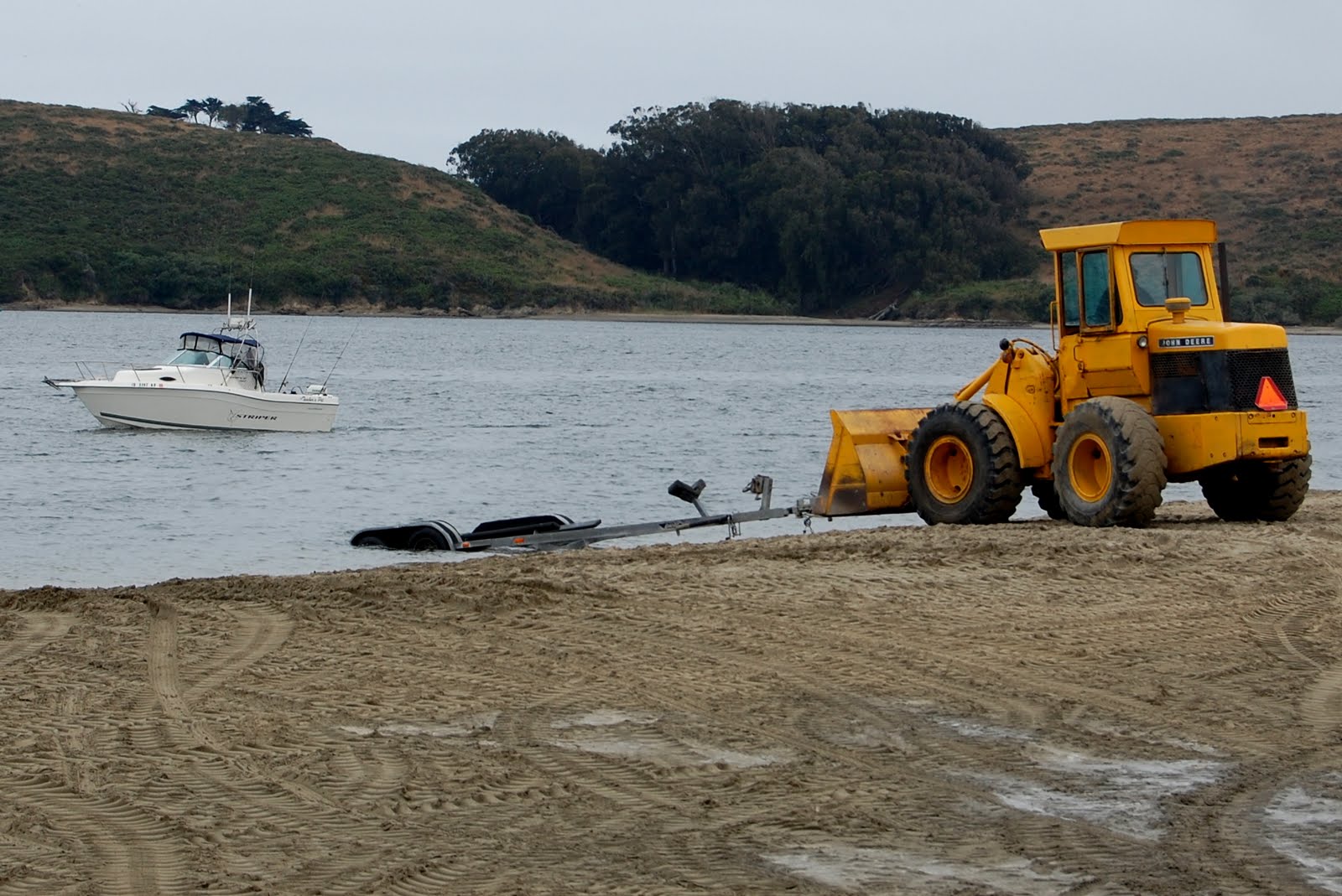The Adventures of Sammie and Avalon: Daytrip to Dillon Beach