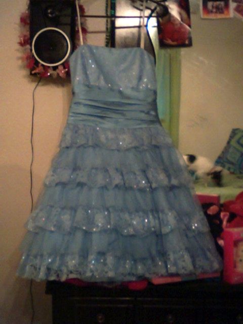 Random))~//: Prom Dress