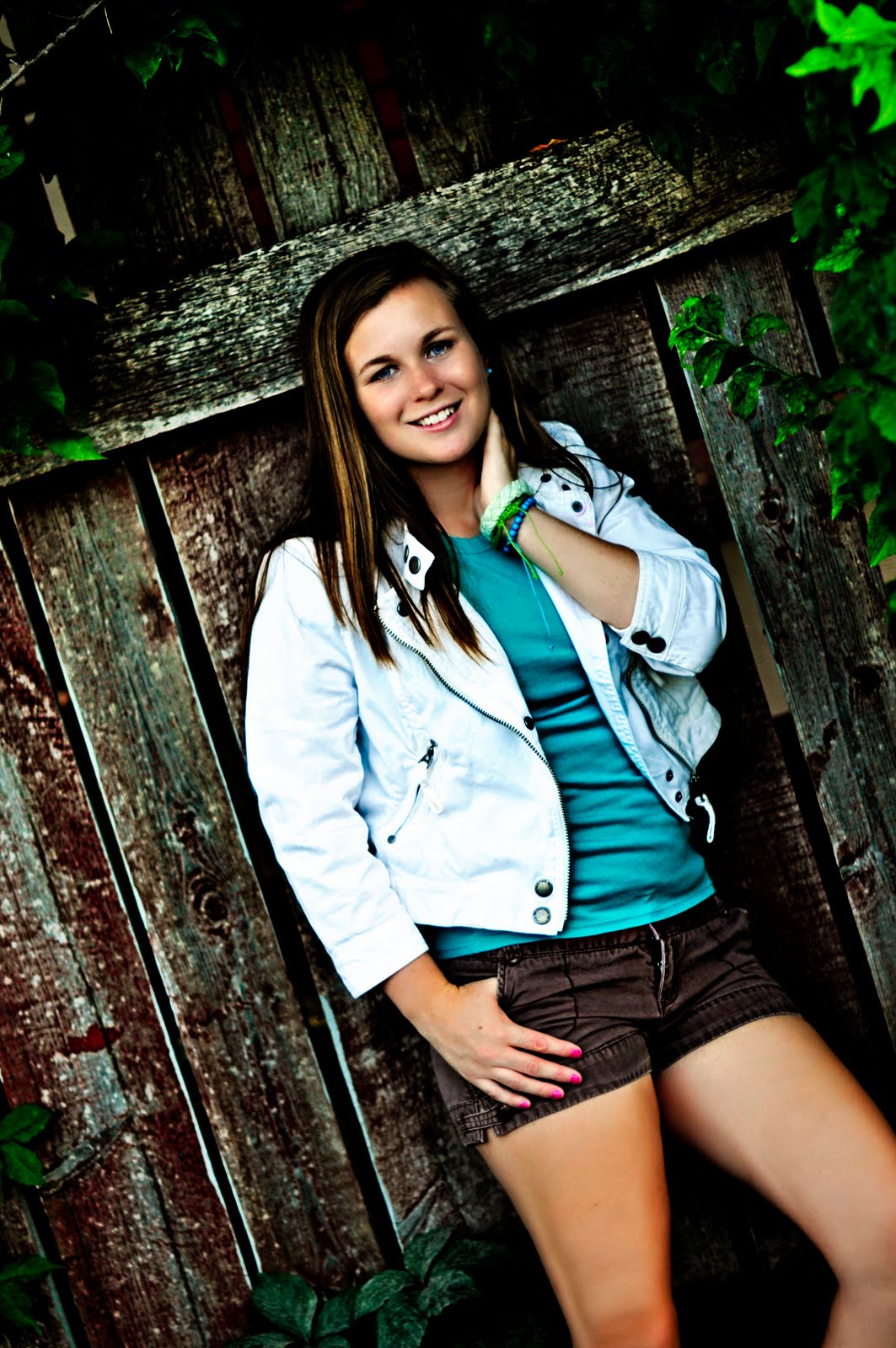 Pippin's Pictures: Sneak Peek ~ Becky~ Parker | Denver Senior portraits Pippin's Pictures: Sneak Peek ~ Becky~ Parker | Denver Senior portraits