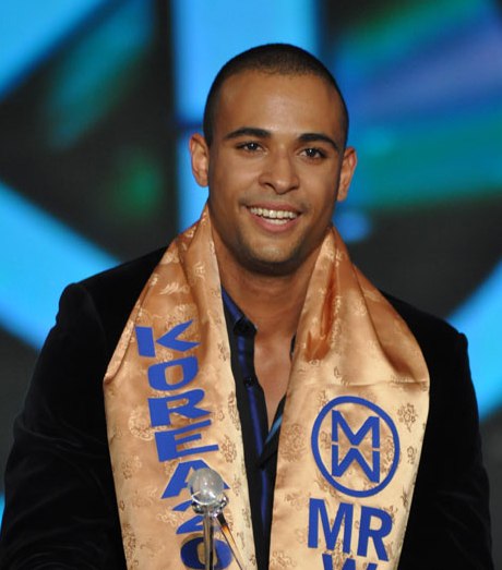 MISTERS DE VENEZUELA Y EL MUNDO: MISTER MUNDO 2010 - Final