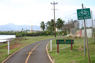Lucky we live Hawaii: Pearl City Bike Path