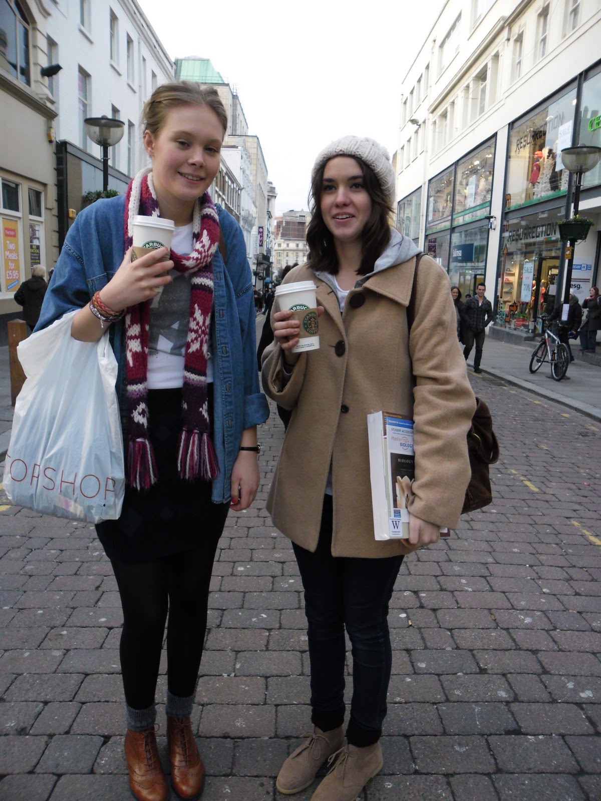 Generic Fashion: Street Style