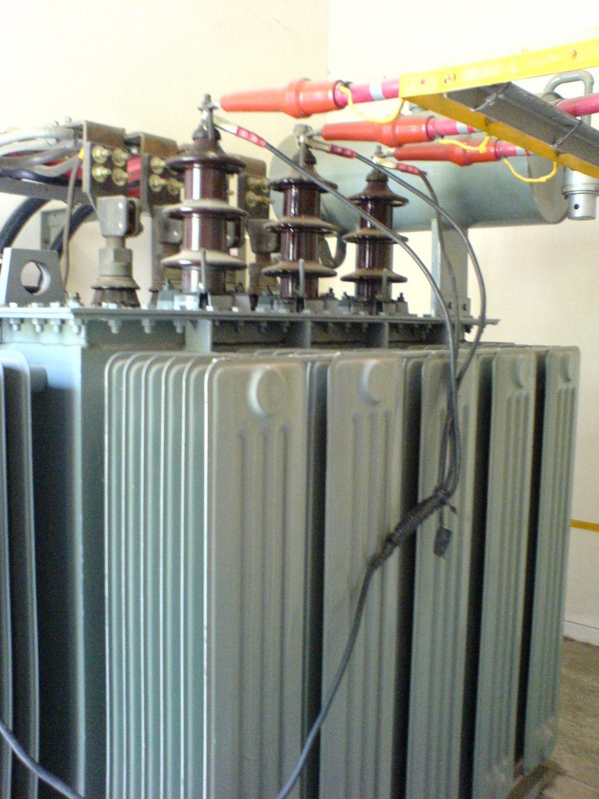 Electrician: High voltage transformer