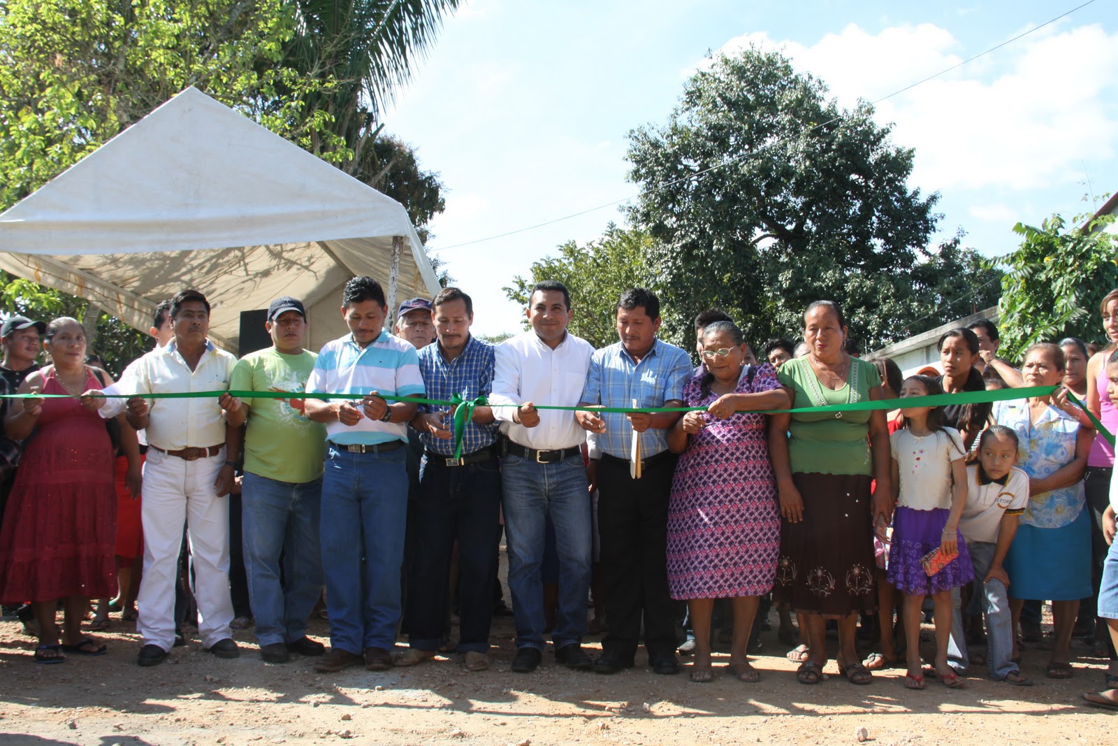 México Sur Noticias / Columnas en Tabasco: Comalcalco: Se invierte en ...