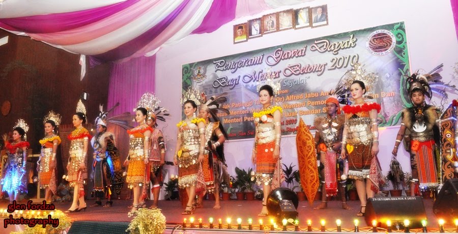 Astana Pengerindu [astana of love]: Aaron Terry & Roseline Manyi Keling ...