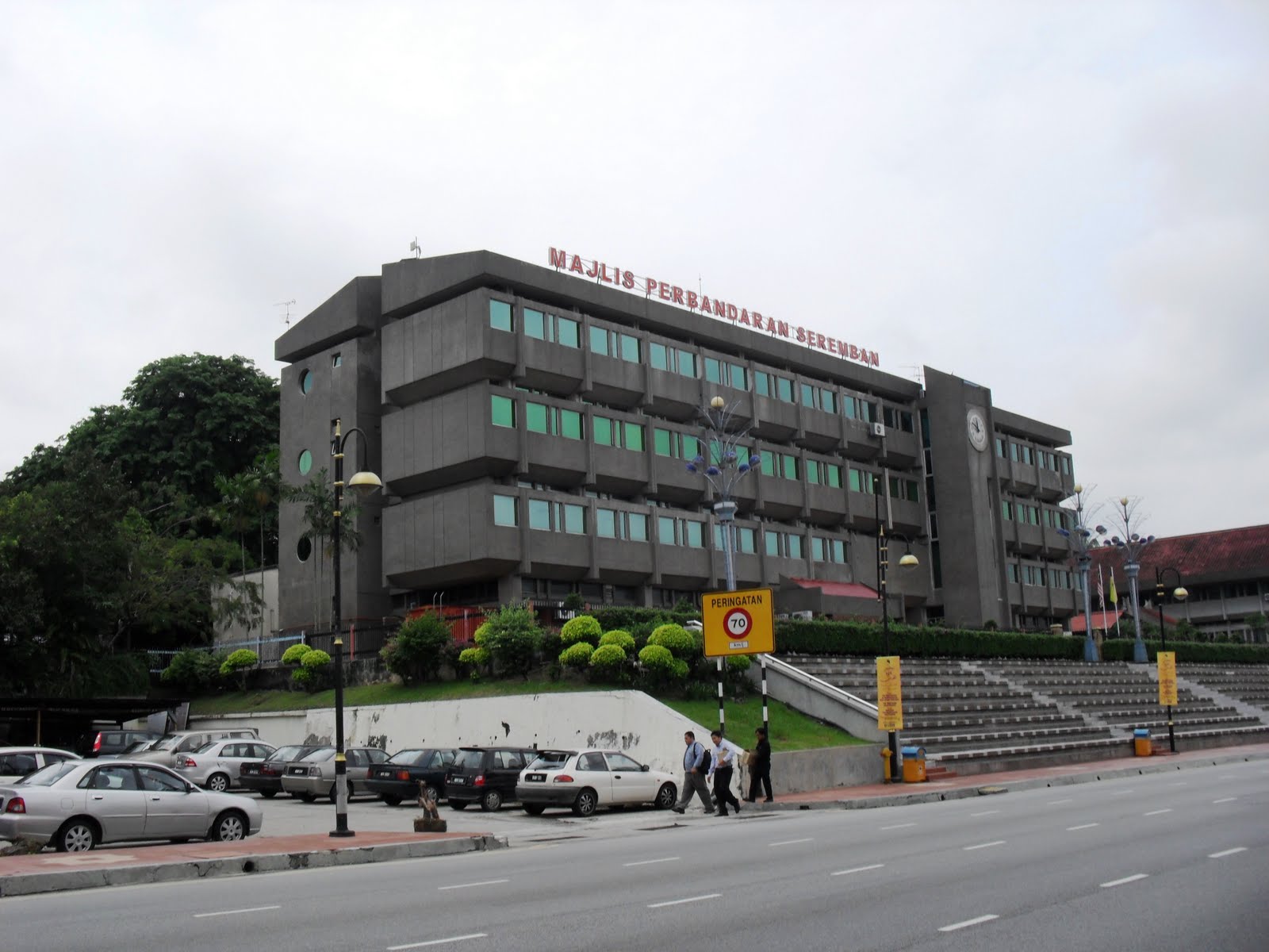 CyBERscope - Mencetus MINDA Generasi MILLENNIUM.....: 059 - Bangunan ...